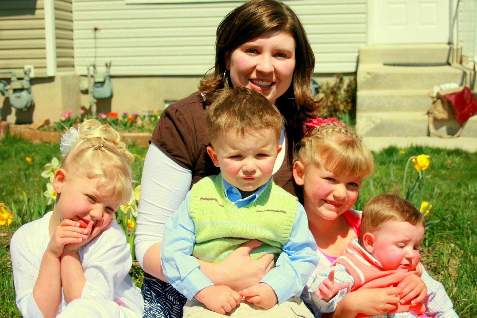 Portraits of Mormon Women: Rachel - Women in The Church of Jesus Christ